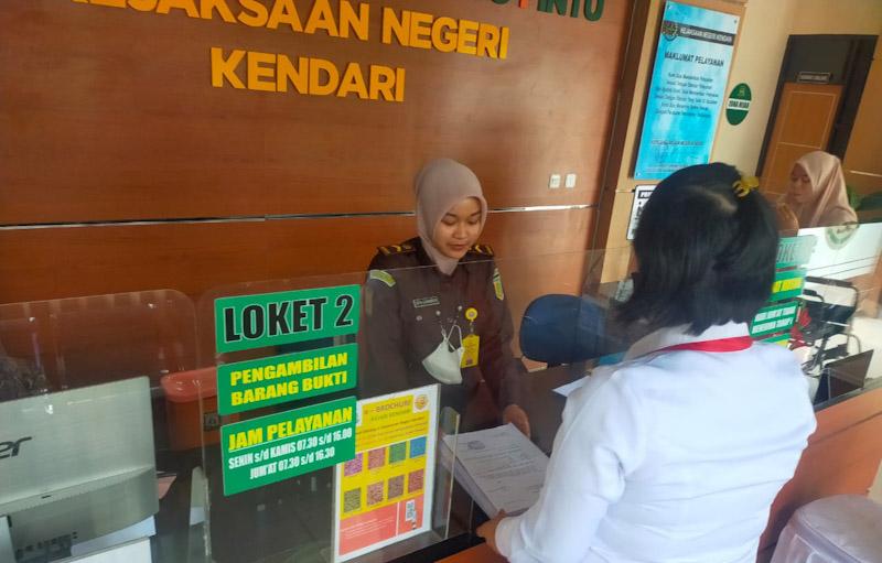 Polresta Kendari Serahkan Berkas Perkara Dugaan Kekerasan Seksual Prof ... Polresta Kendari Serahkan Berkas Perkara Dugaan Kekerasan Seksual Prof ...